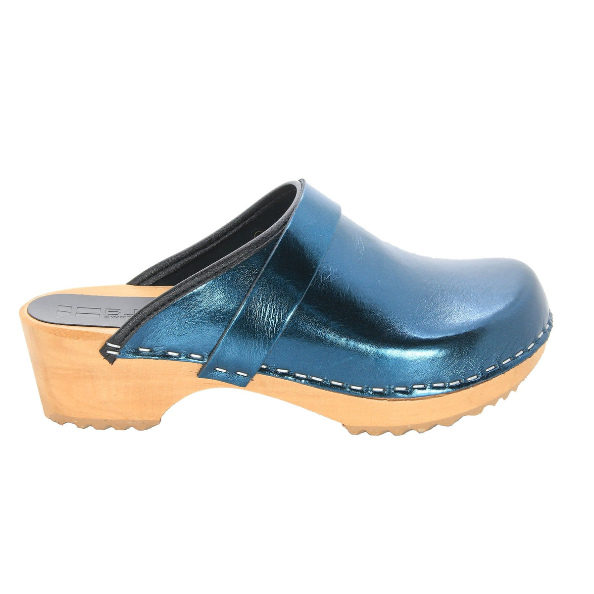 Maja Wood Open Back Metallic Leather Clogs – BJORK Swedish Comfort